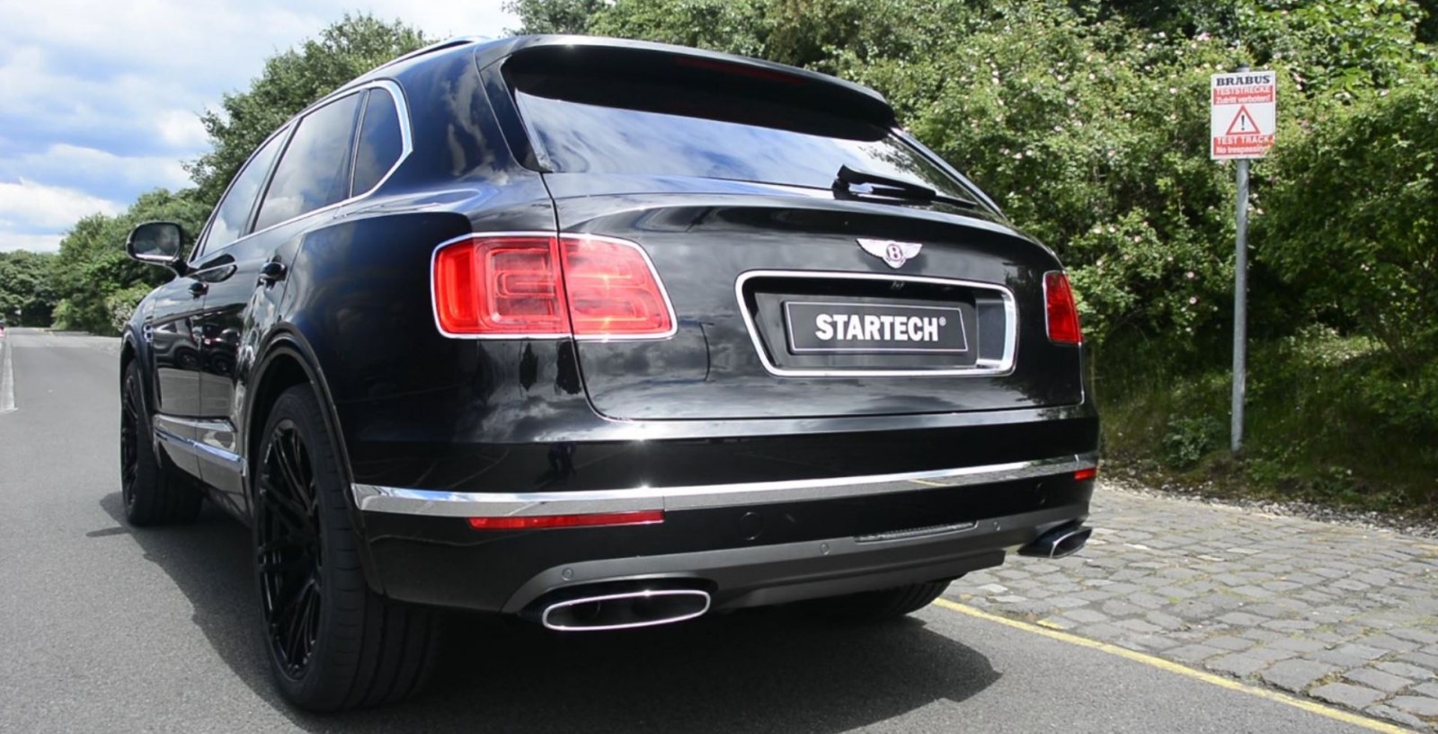 STARTECH sport exhaust for Bentley Bentayga | STARTECH Refinement